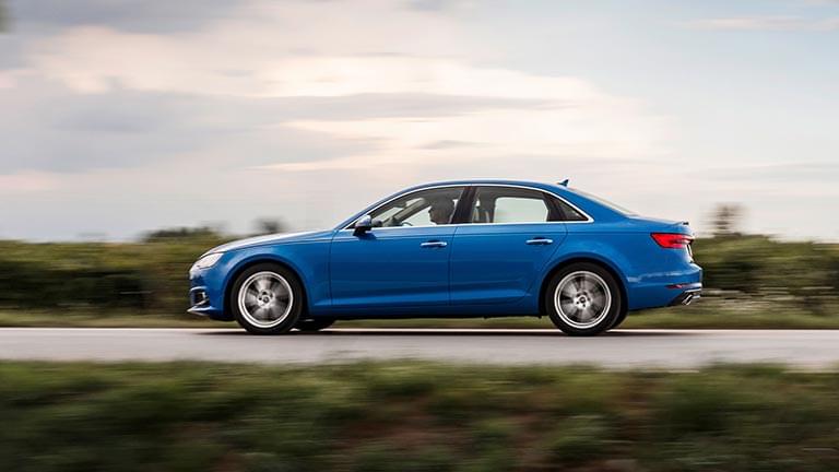 Op zoek naar informatie over de Audi A4? Hier vindt u technische ...