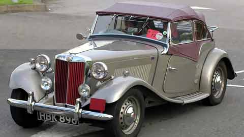 Op zoek naar informatie over de Triumph Spitfire? Hier vindt u ...