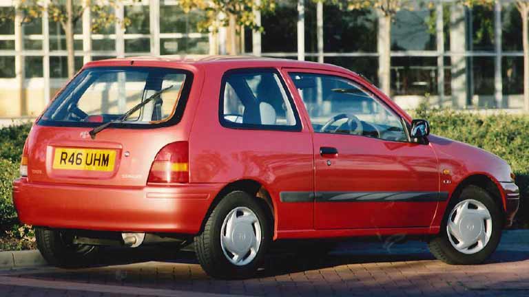 Op zoek naar informatie over de Toyota Starlet? Hier vindt u technische ...